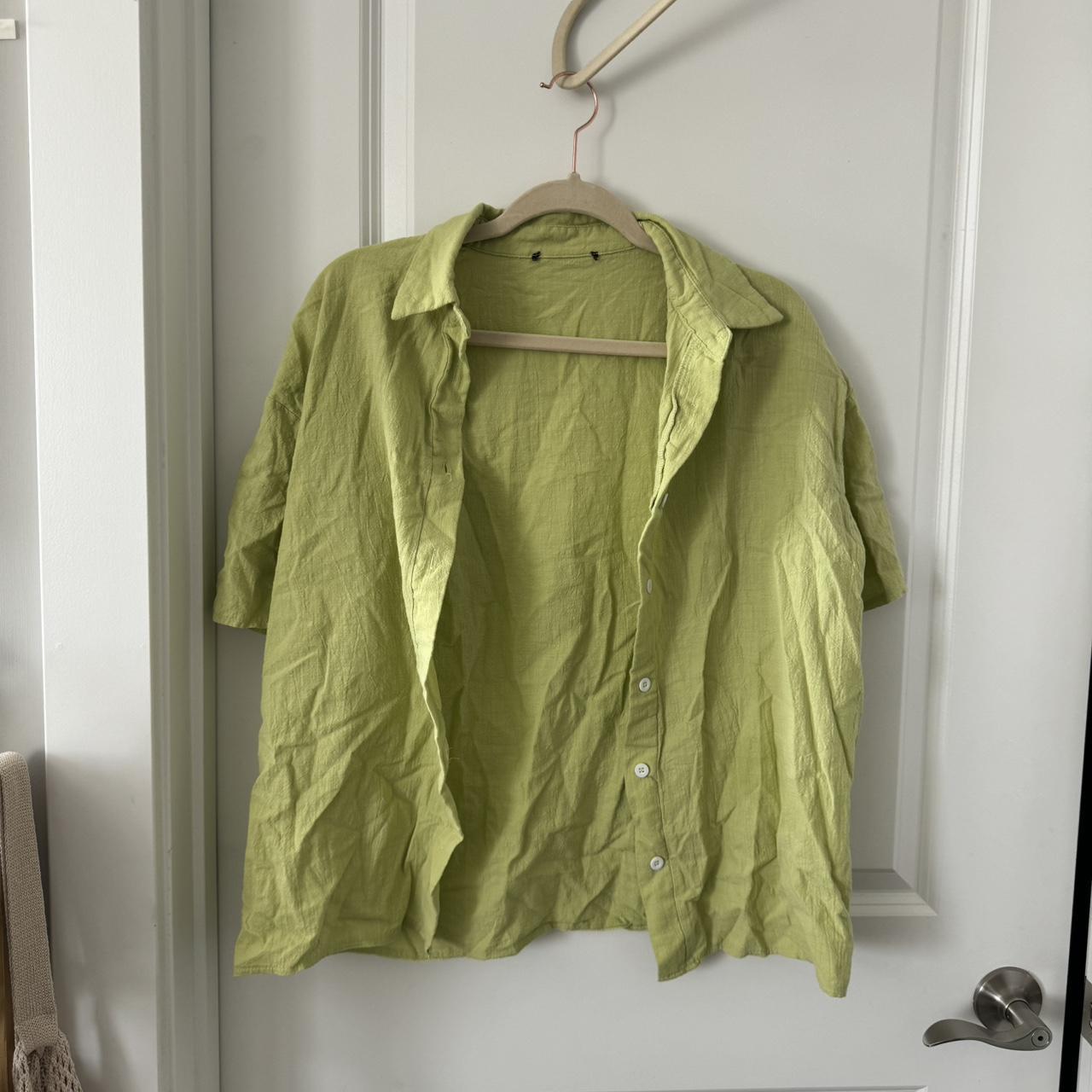 thrifted light green button up - Depop