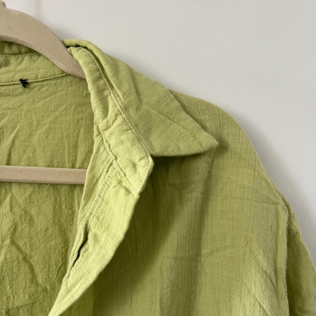 thrifted light green button up - Depop
