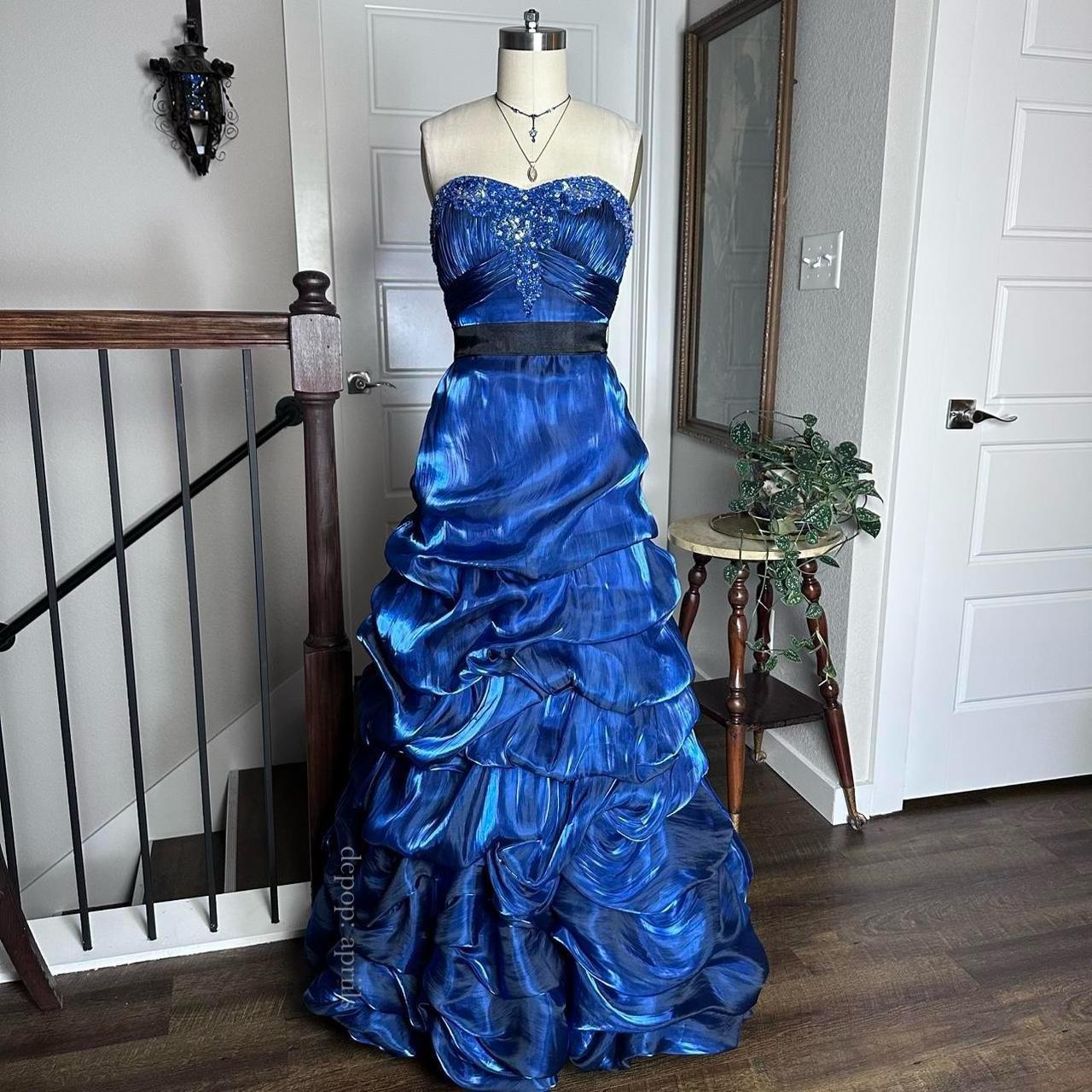 Vintage early 2000s formal beaded prom dress, full... | Depop