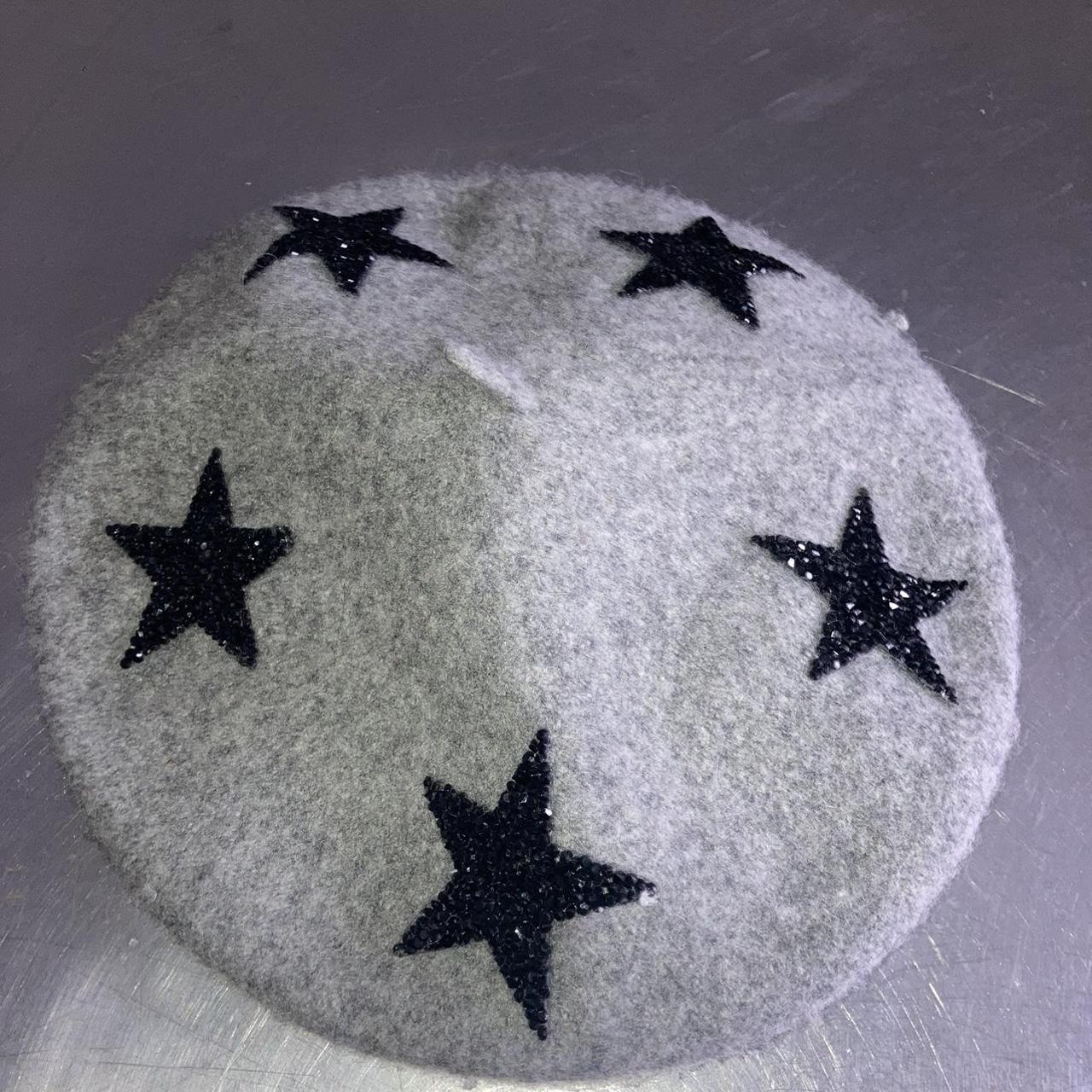 Accessorize Beret - Depop