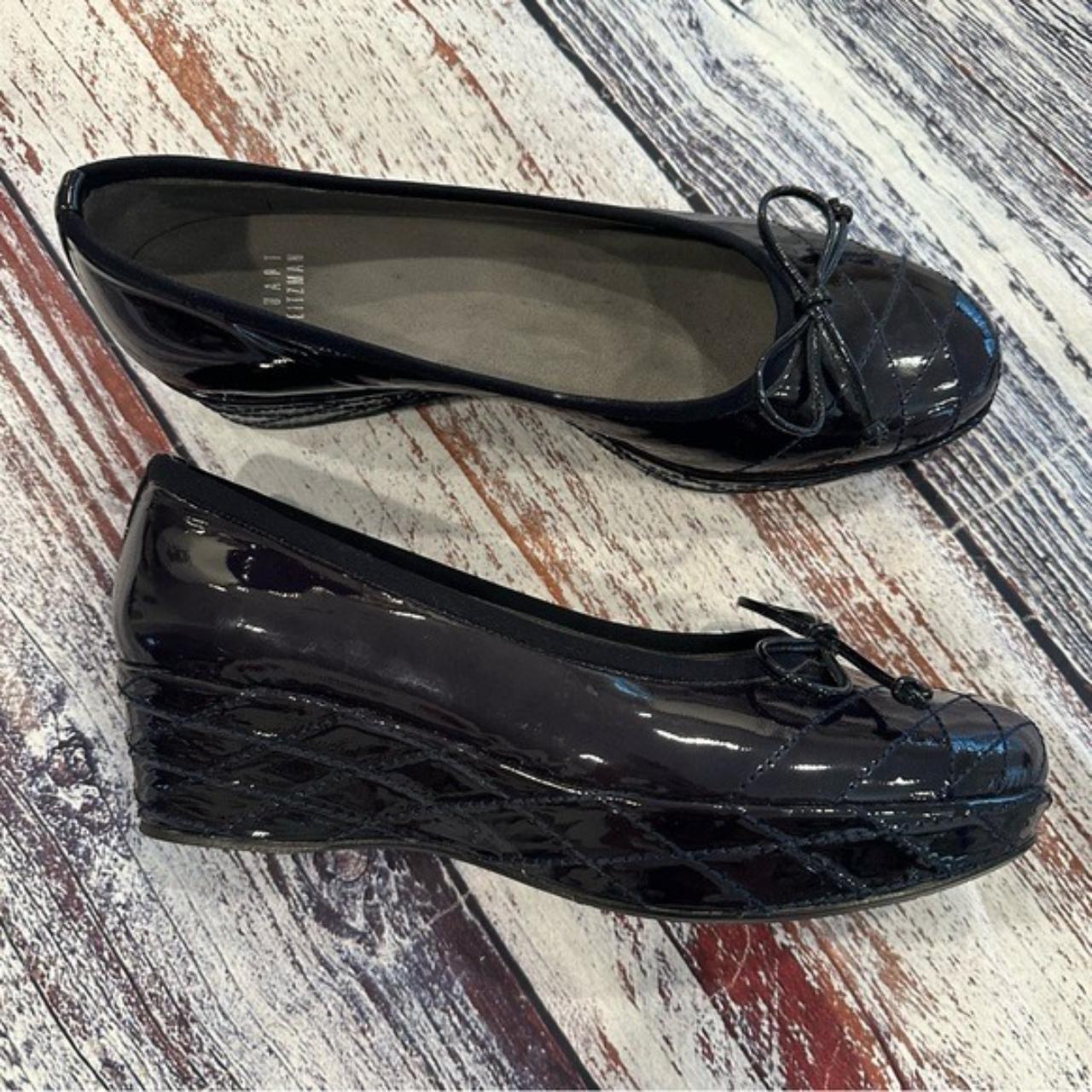 Stuart Weitzman Patent Navy Blue Leather Quilted... - Depop
