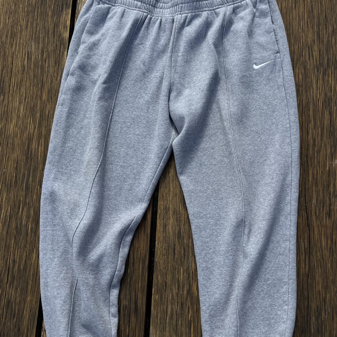 Nike Grey Sweatpants Size: L Price: $40 - Depop