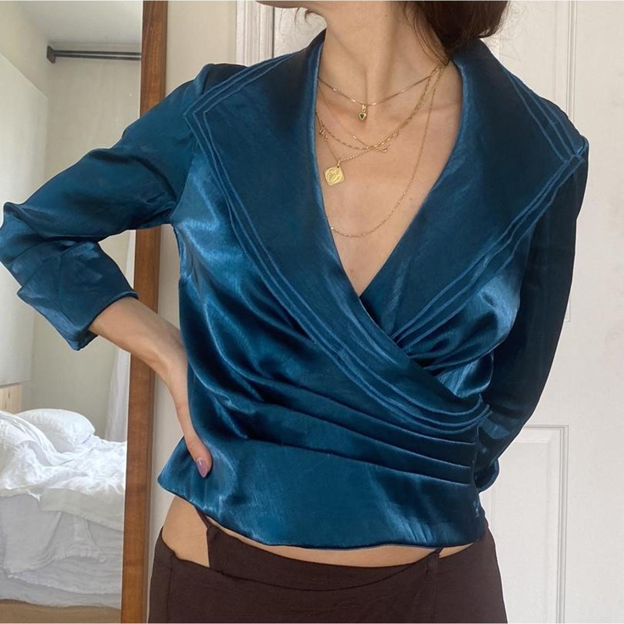 Vintage Mermaid blouse, very elegant Zip on back... - Depop