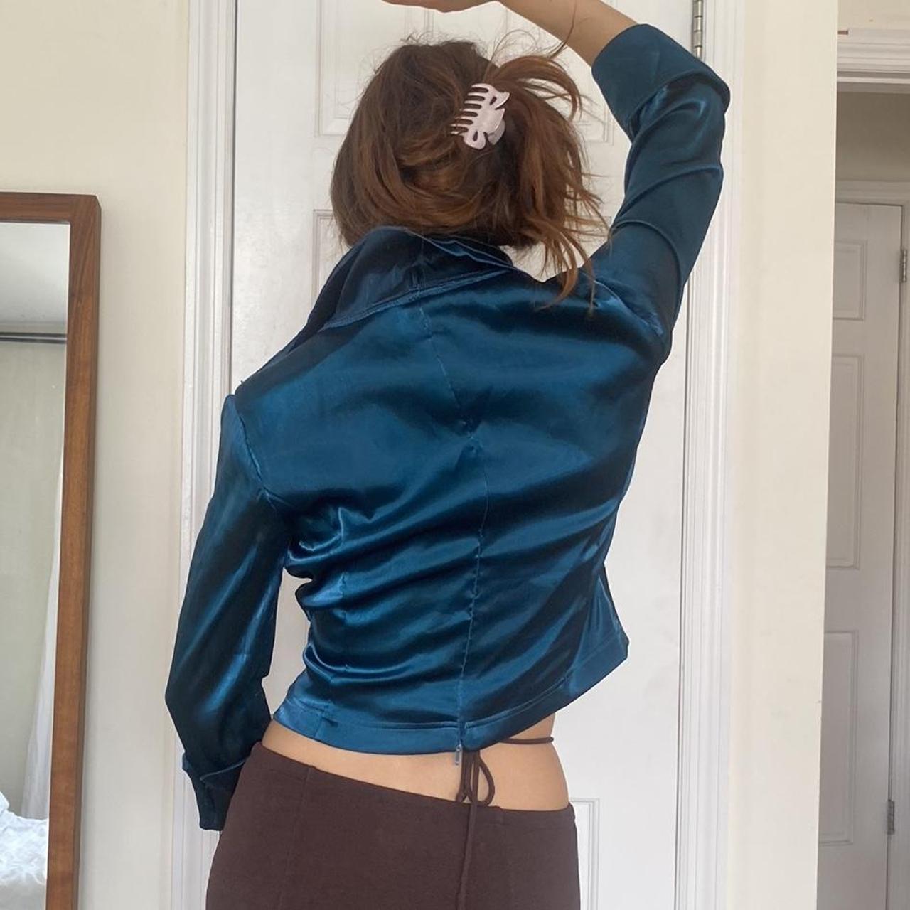 Vintage Mermaid blouse, very elegant Zip on back... - Depop