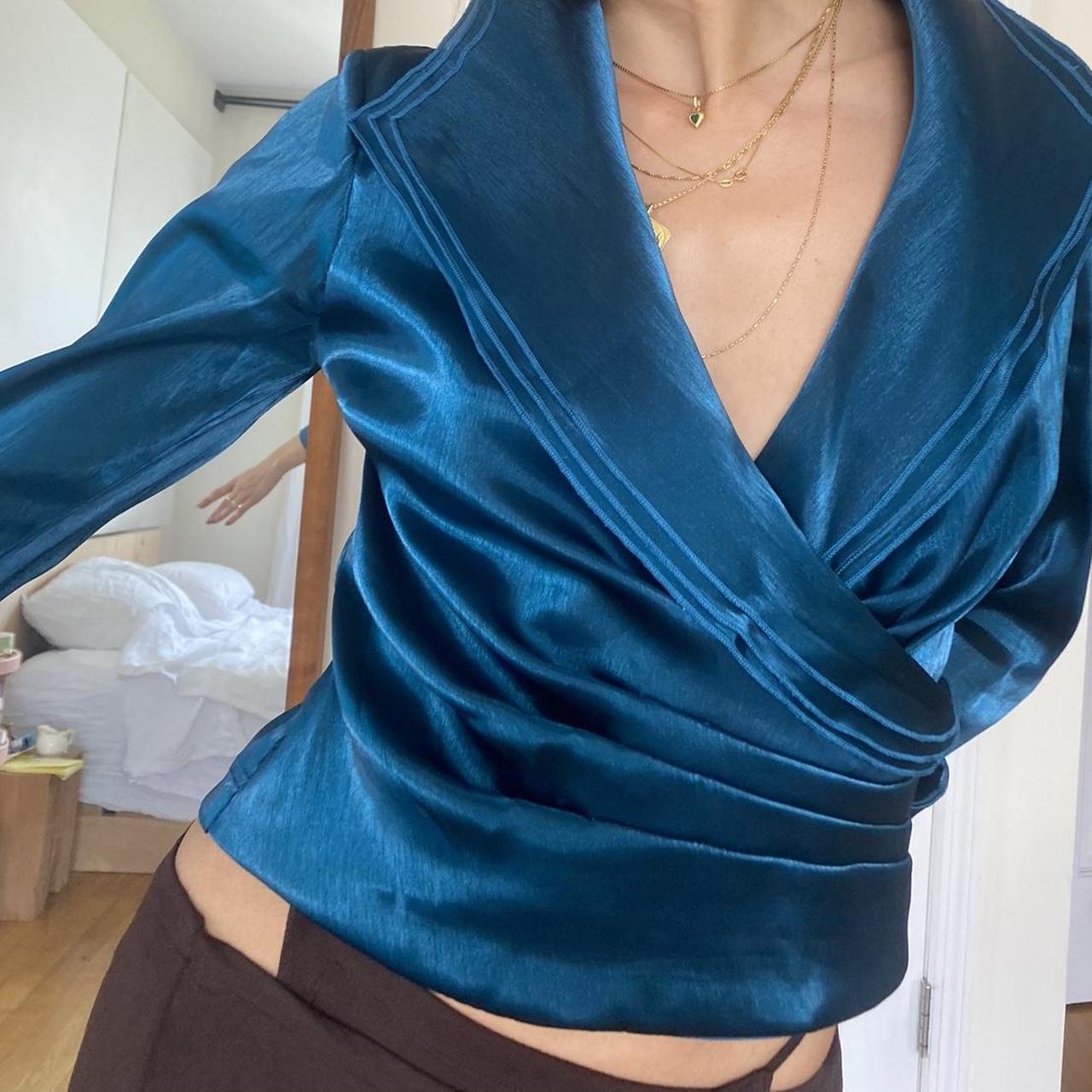 Vintage Mermaid blouse, very elegant Zip on back... - Depop