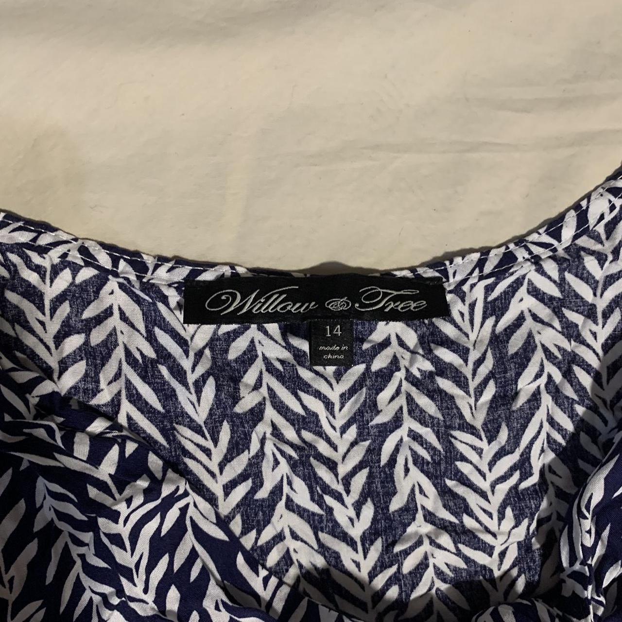 Willow Tree top size 14 fits M/L - navy and white... - Depop