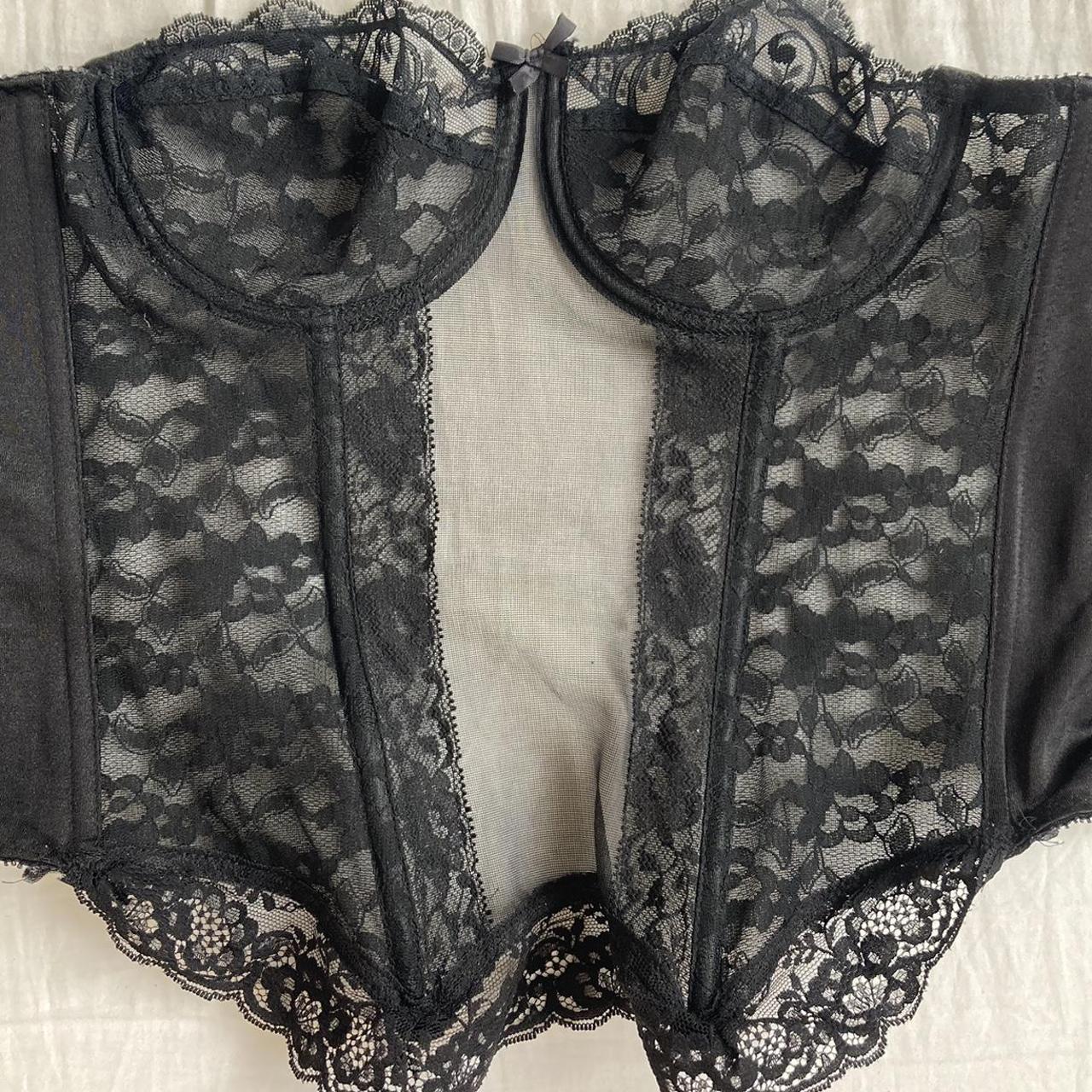 the most beautiful genuine vintage basque / bustier... - Depop