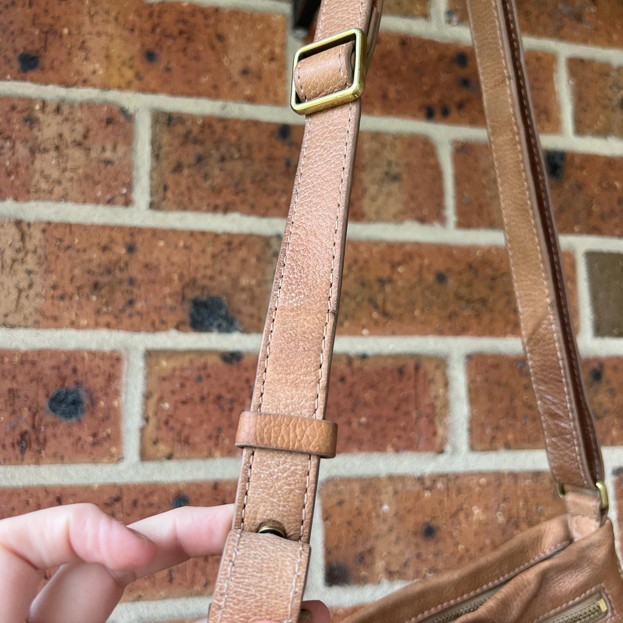 Fossil Vintage Tan Leather Hobo/Shoulder Bag is... - Depop