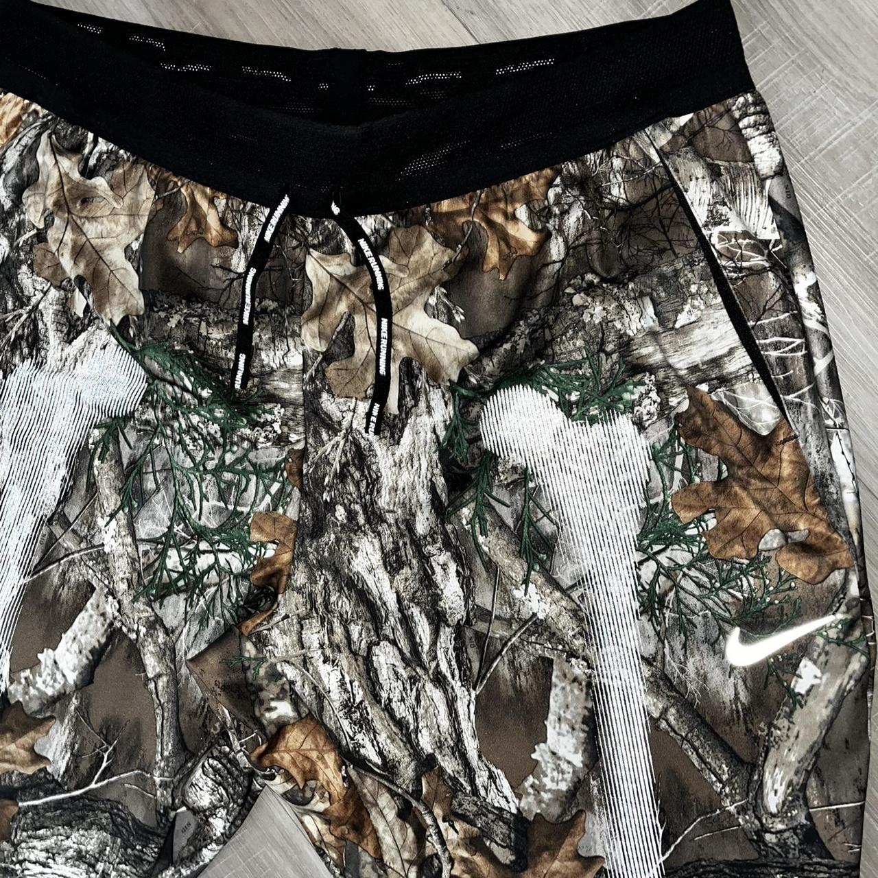 Nike Realtree 3M Skeleton Running Pants Size XL In... - Depop
