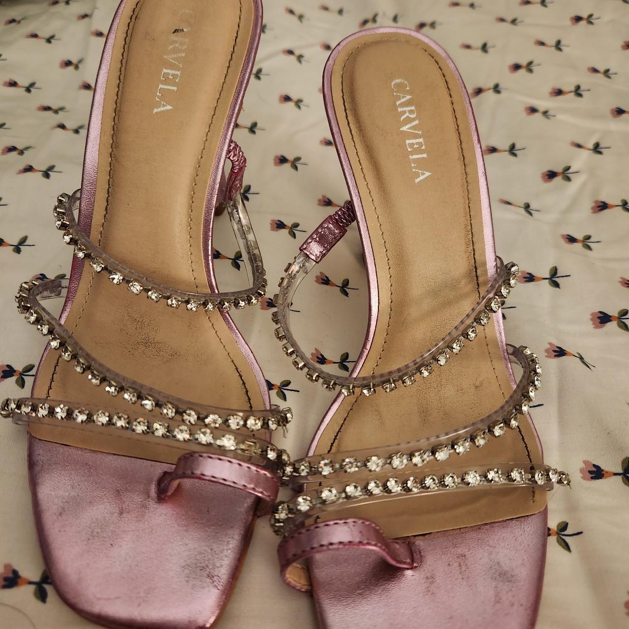 Carvela Women's Pink Courts | Depop