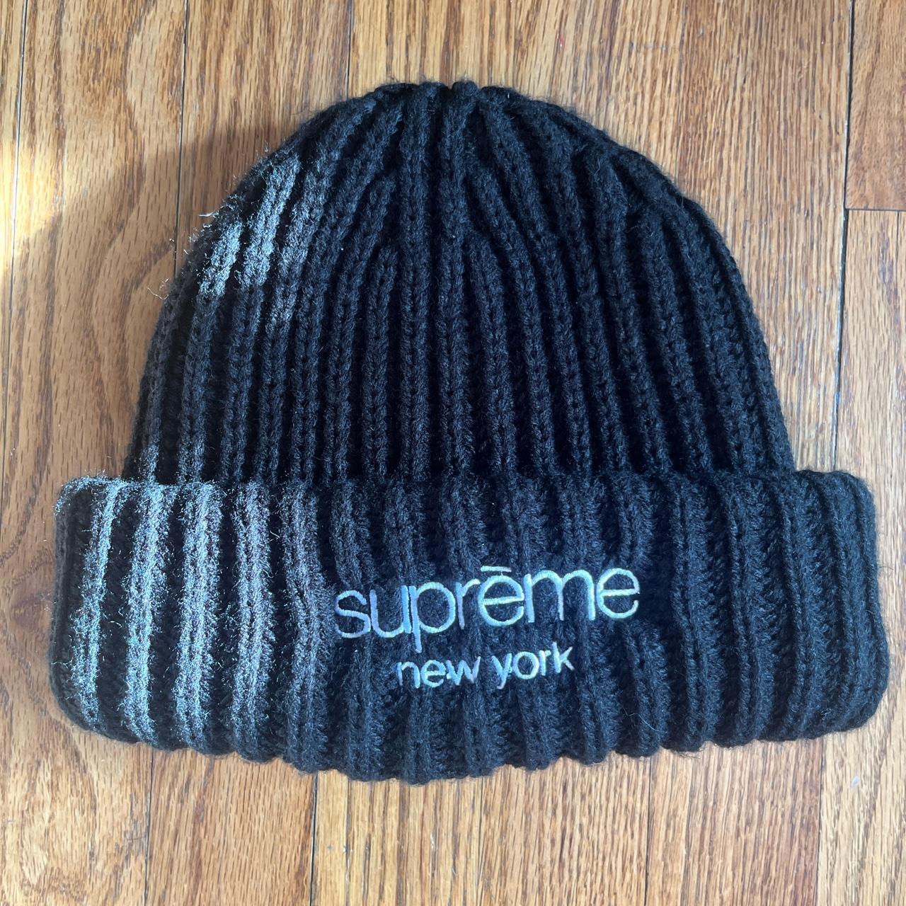 Knitted supreme beanie - Depop