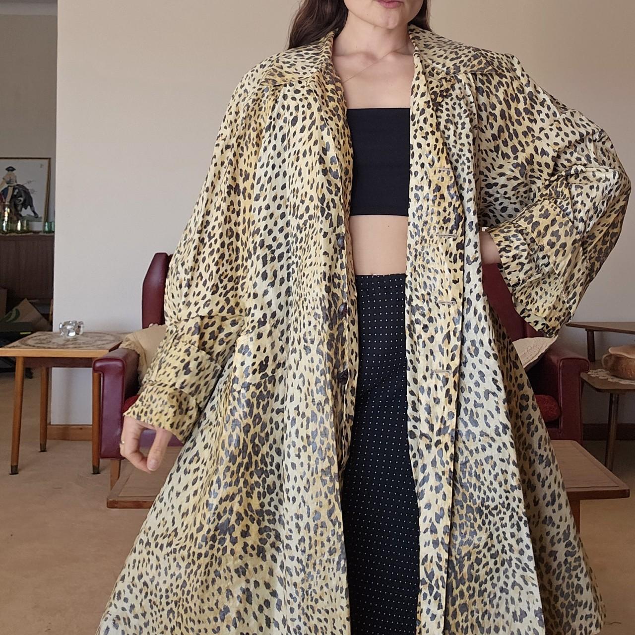 Incredible vintage cheetah print coat Weather... | Depop