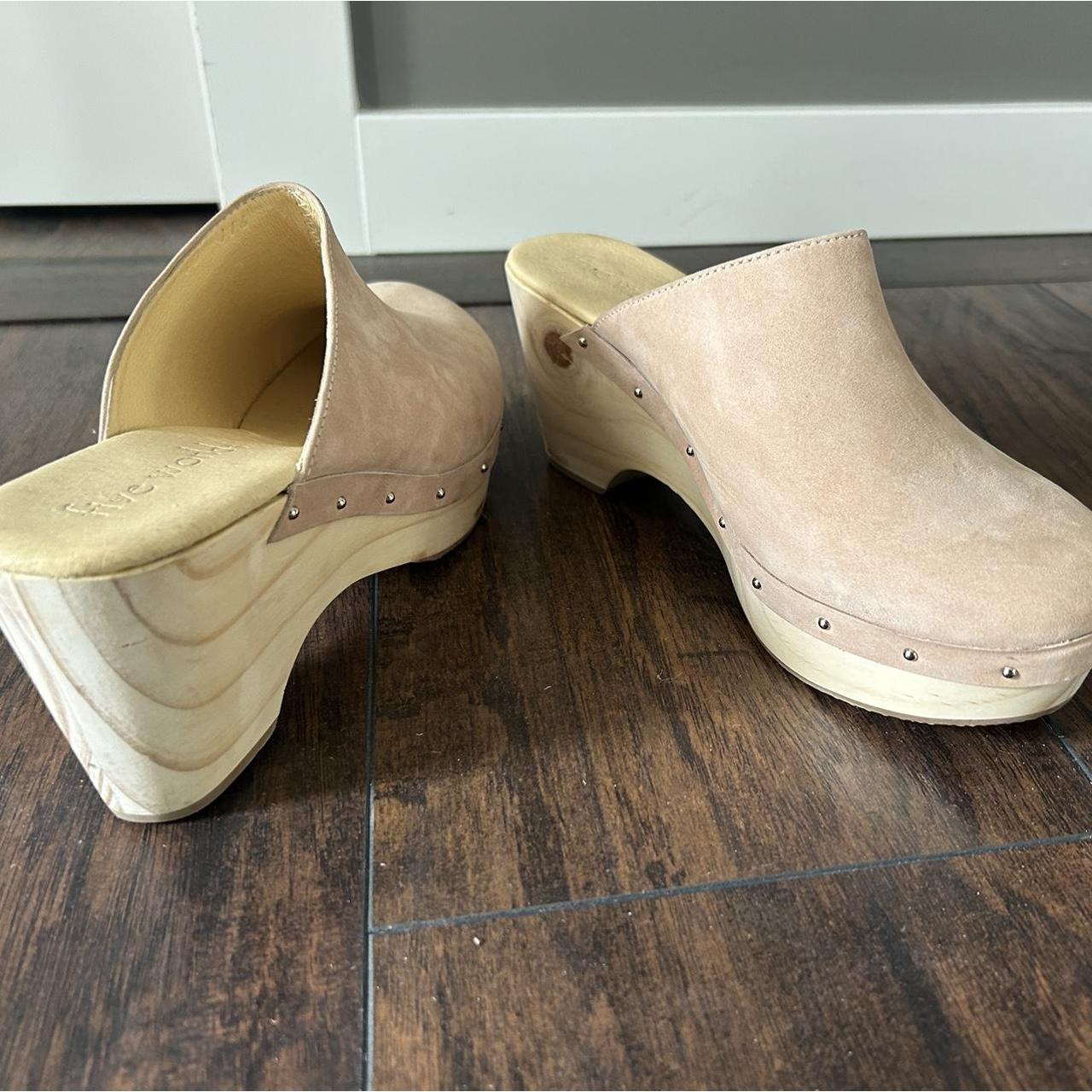 wood clogs Beige/pink leather Size 10 women’s Worn... - Depop
