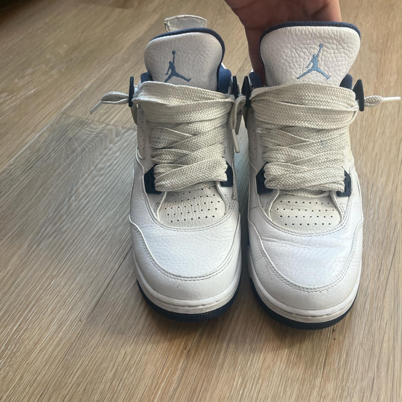 og jordan 4’s with chunky laces don’t fit anymore... - Depop