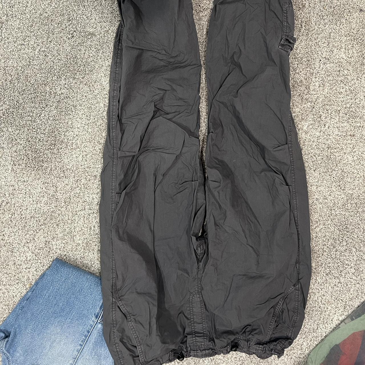 Garage parachute pants - Depop