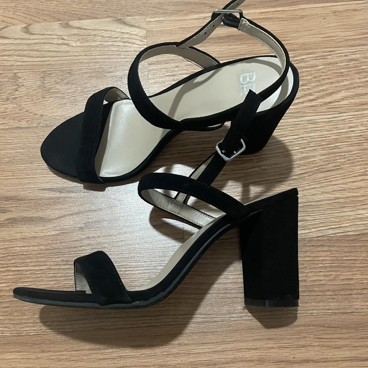 Black heals - 4 inch heals -super cute -comfortable... - Depop