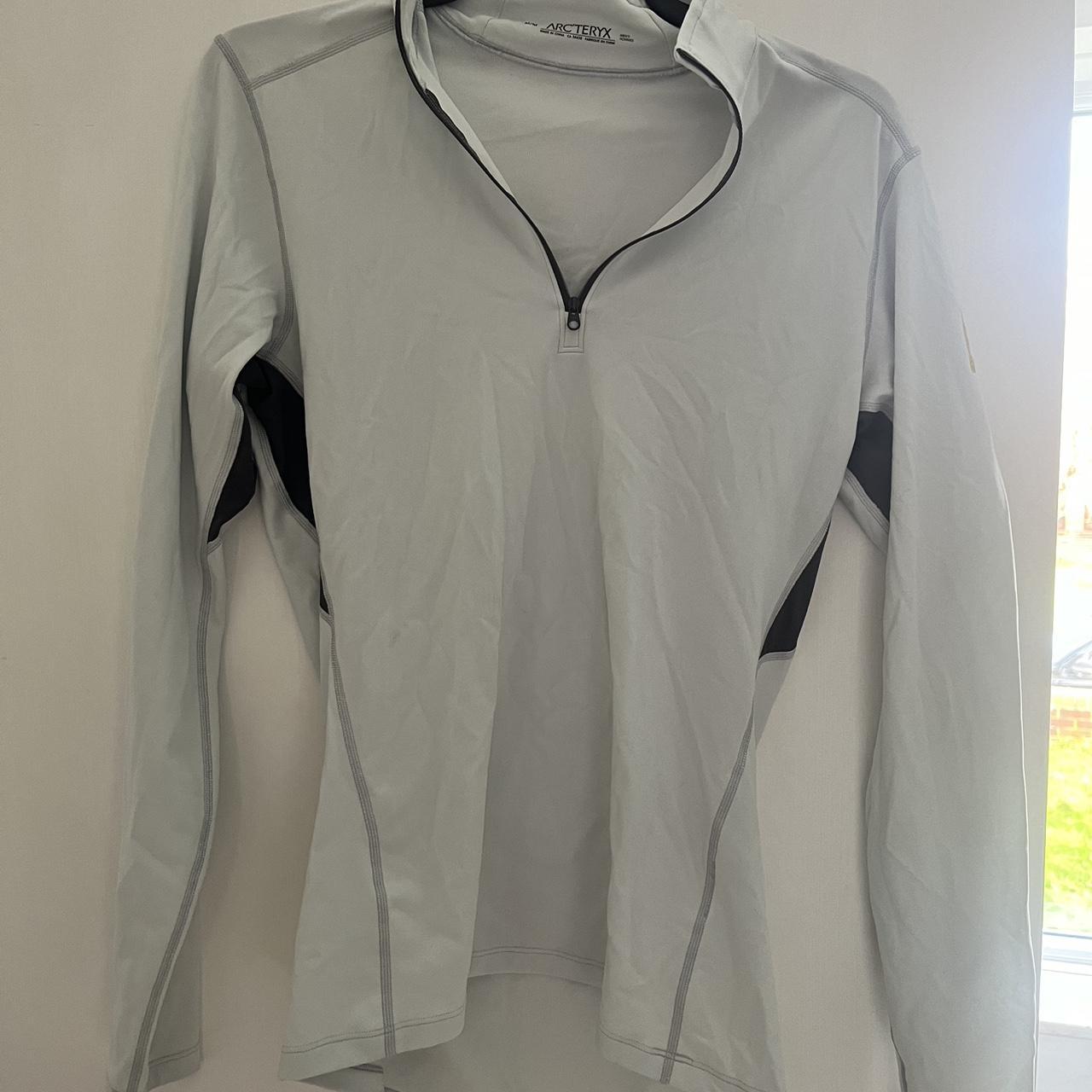 Arcteryx zip base layer Size M Barely worn - Depop
