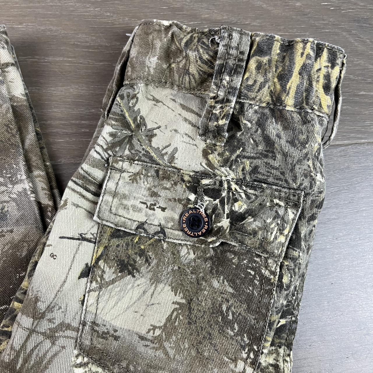 Realtree Max-1 XT Boys Cargo Pants boys size: (6/7) S - Depop