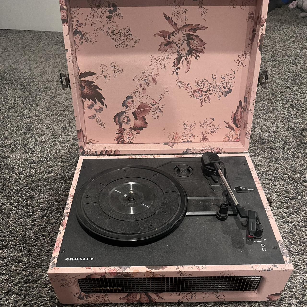 pink floral crosley record player works great just... - Depop