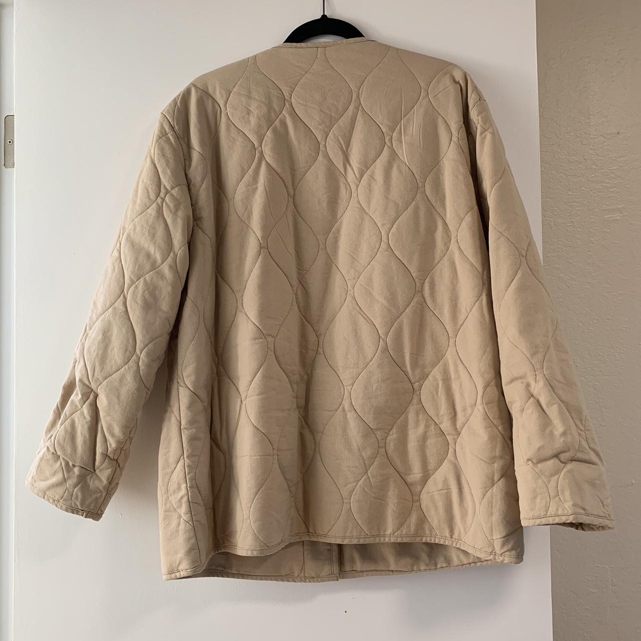 Cozy quilted jacket in cream color by Top Shop. Has... - Depop
