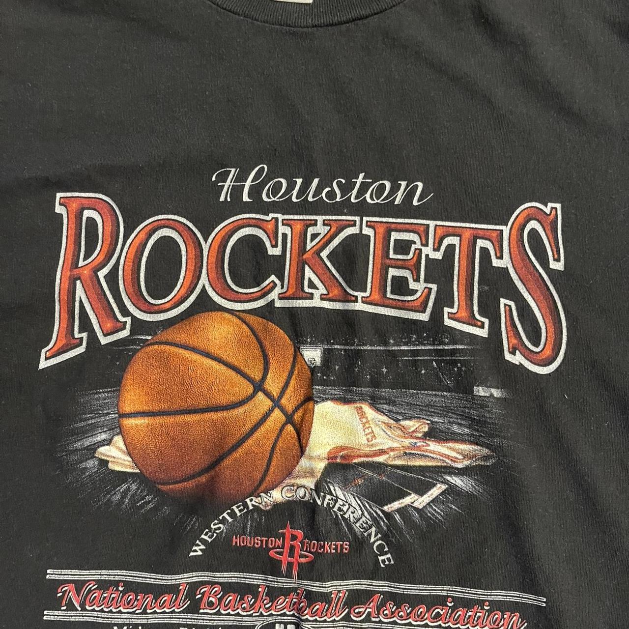 Vintage Houston rockets t shirt - Depop
