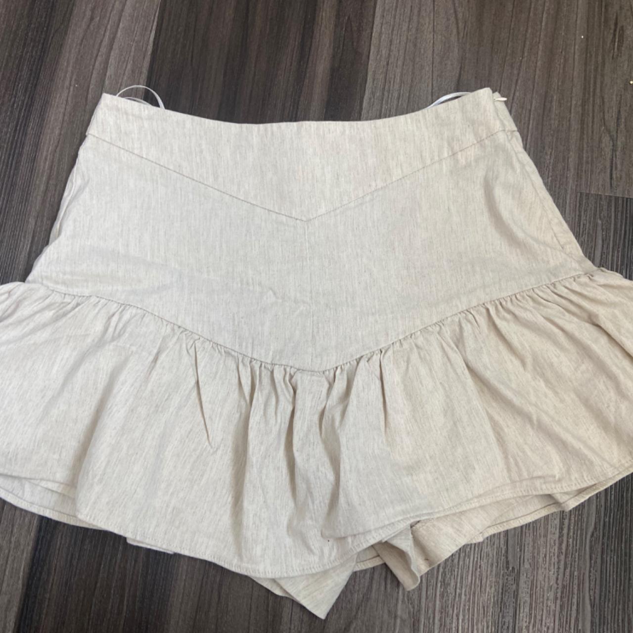 Zara Mini Skort ︎ Size M - Waist 12.5", Length... | Depop