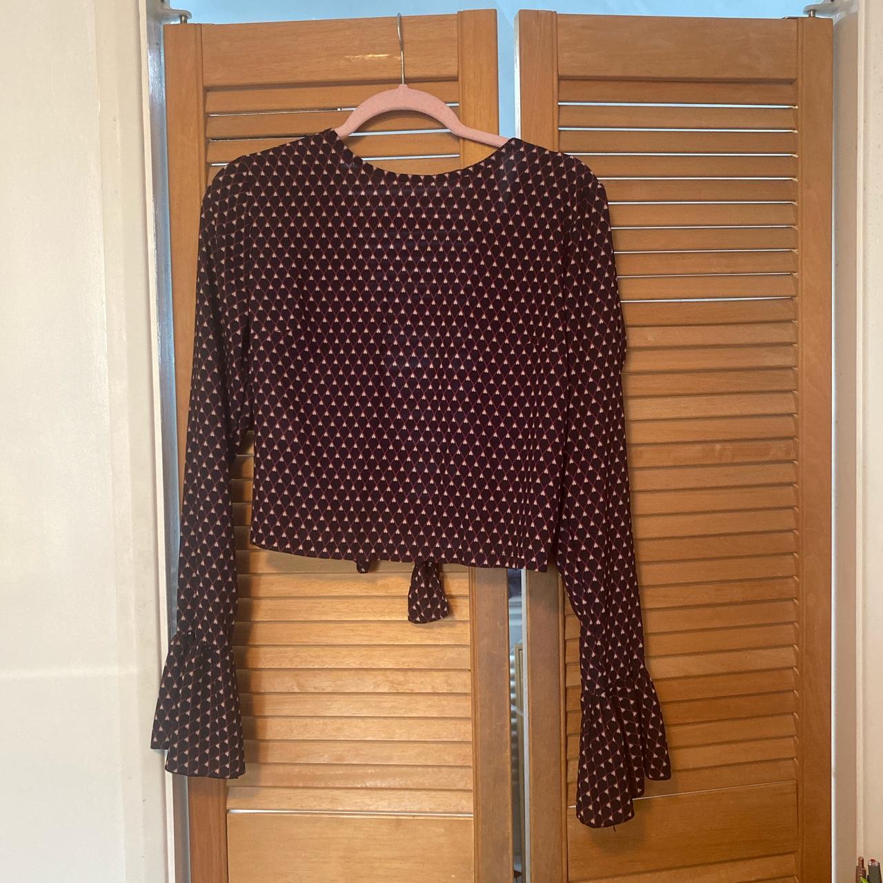 Backless tie top with little heart print... - Depop