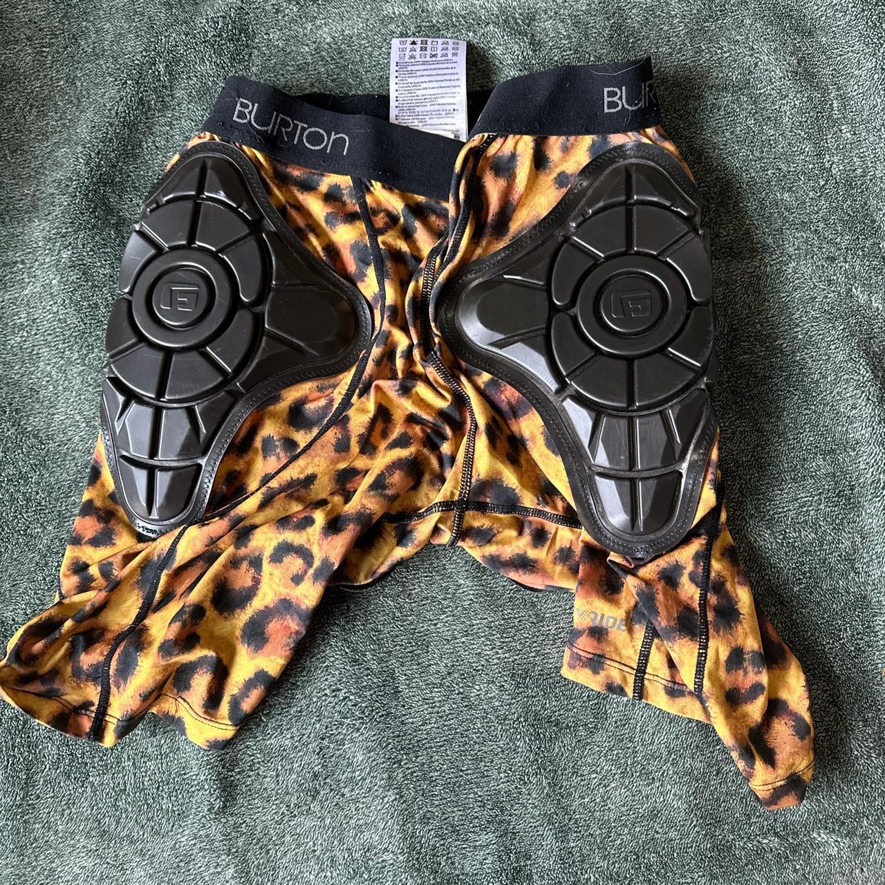 Burton butt and hip pads. Great for skating and... - Depop