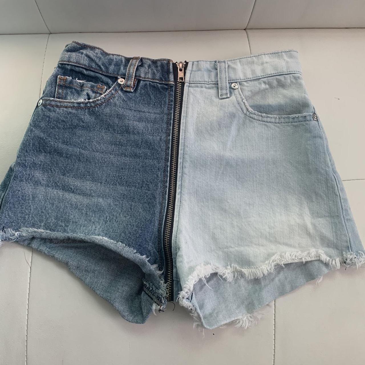 Adorable Revice two tone shorts with full zipper... - Depop