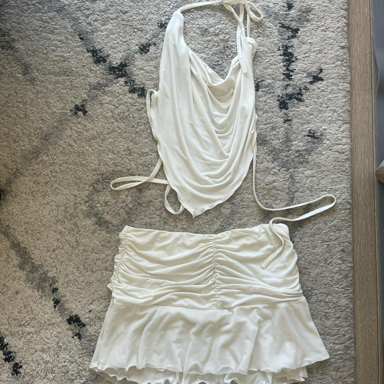 The I.AM.GIA Circe Set in white is a striking... | Depop