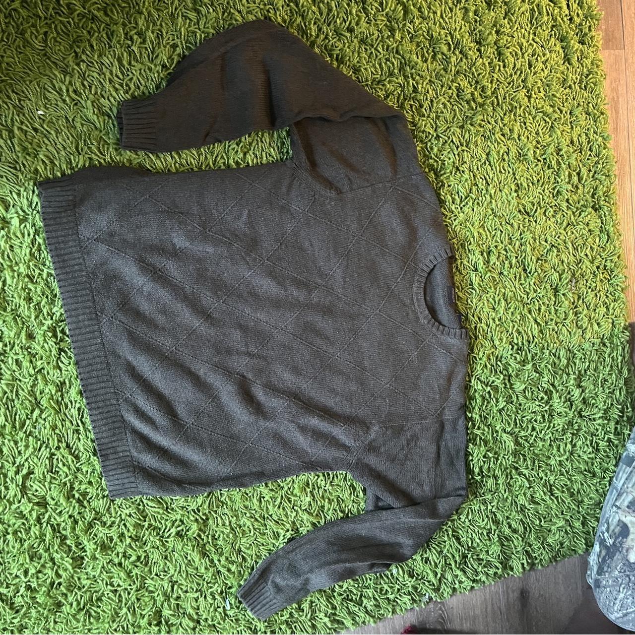 arrow pattern knit sweater size L argyle pattern - Depop