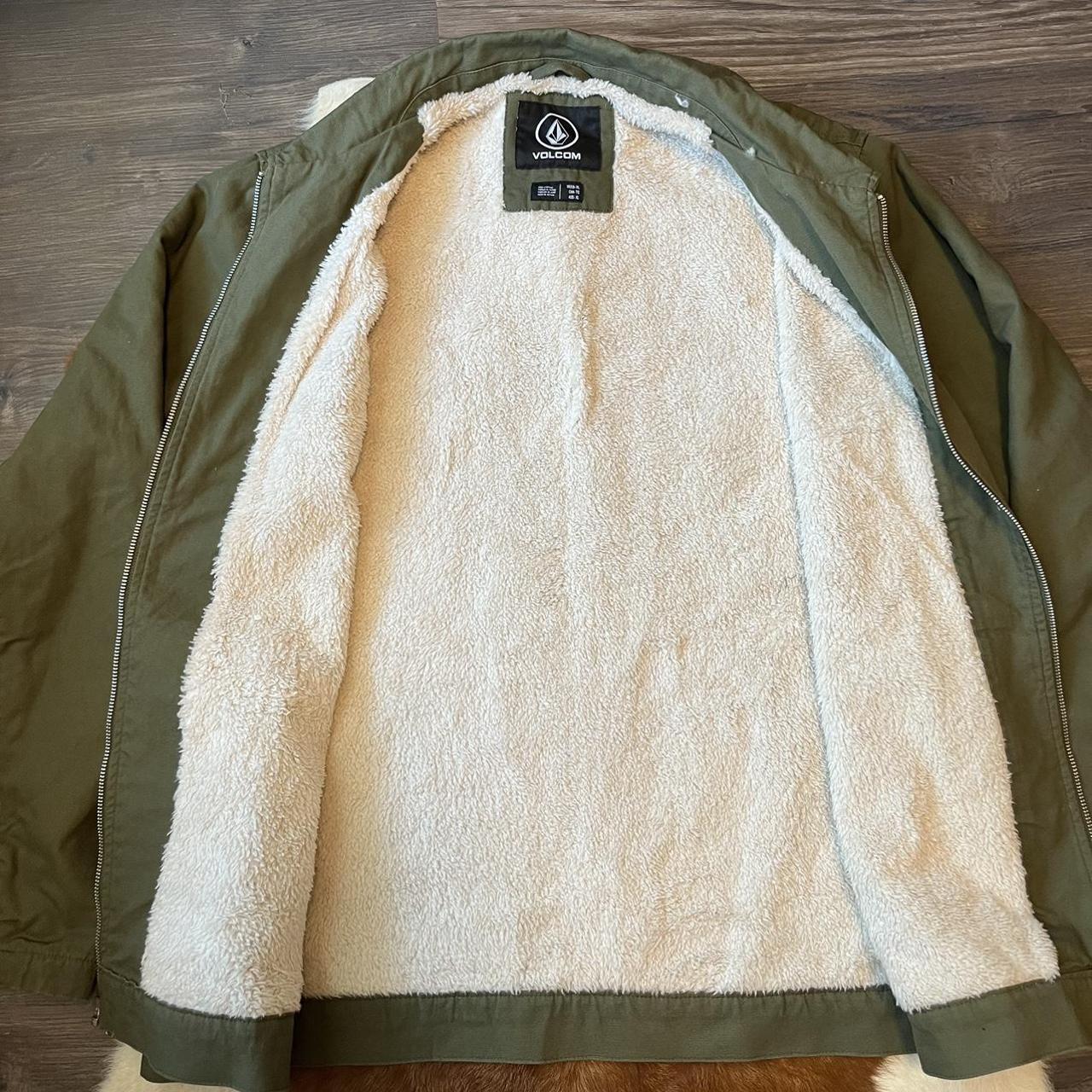 New Army Green Detroit style Volcom Jacket Sherpa... - Depop