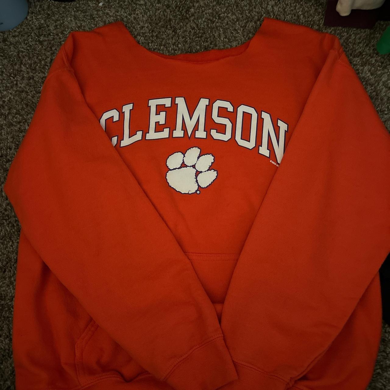 Clemson crewneck - Depop