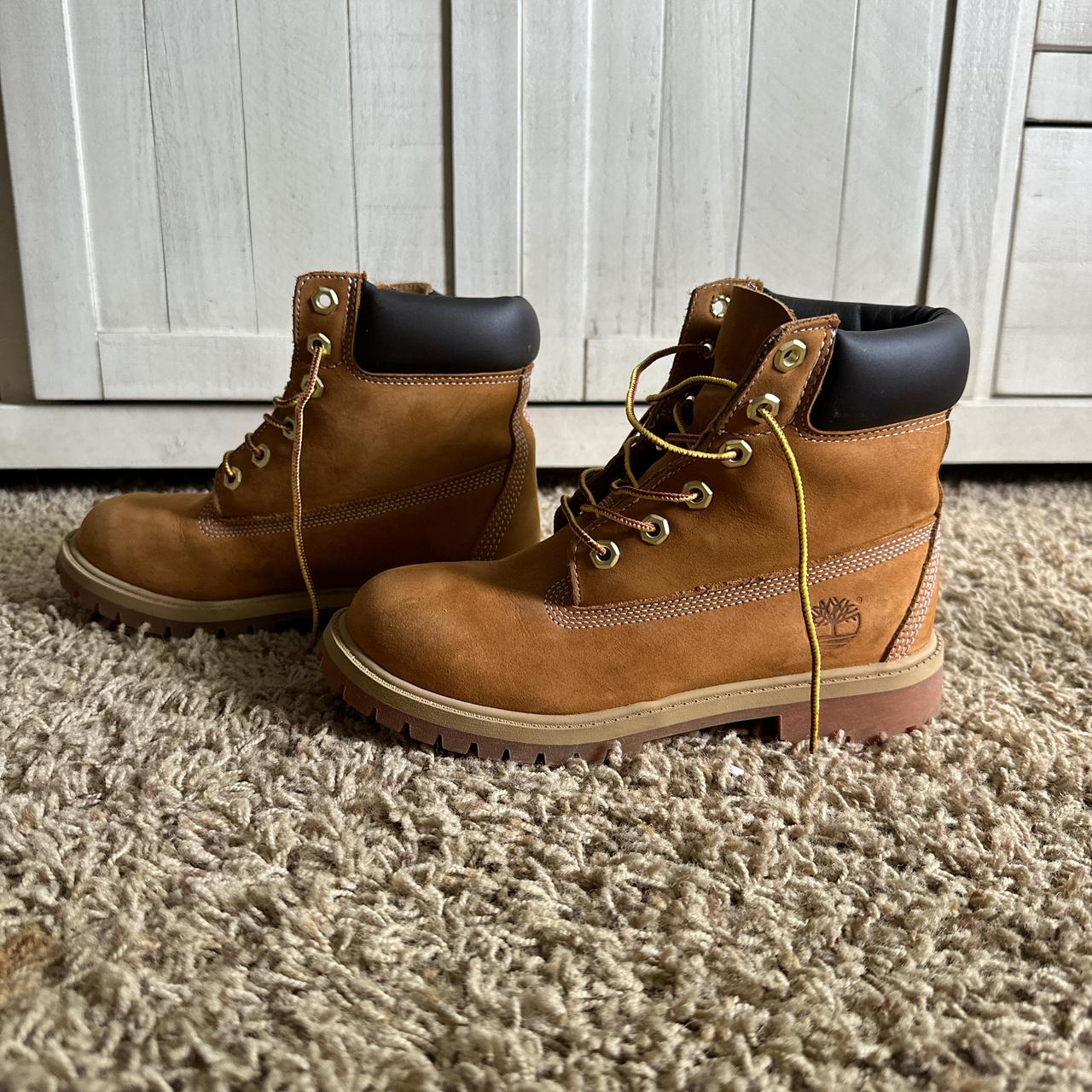 Timberlands (US men’s 4.5 fits like 5.5) - Depop