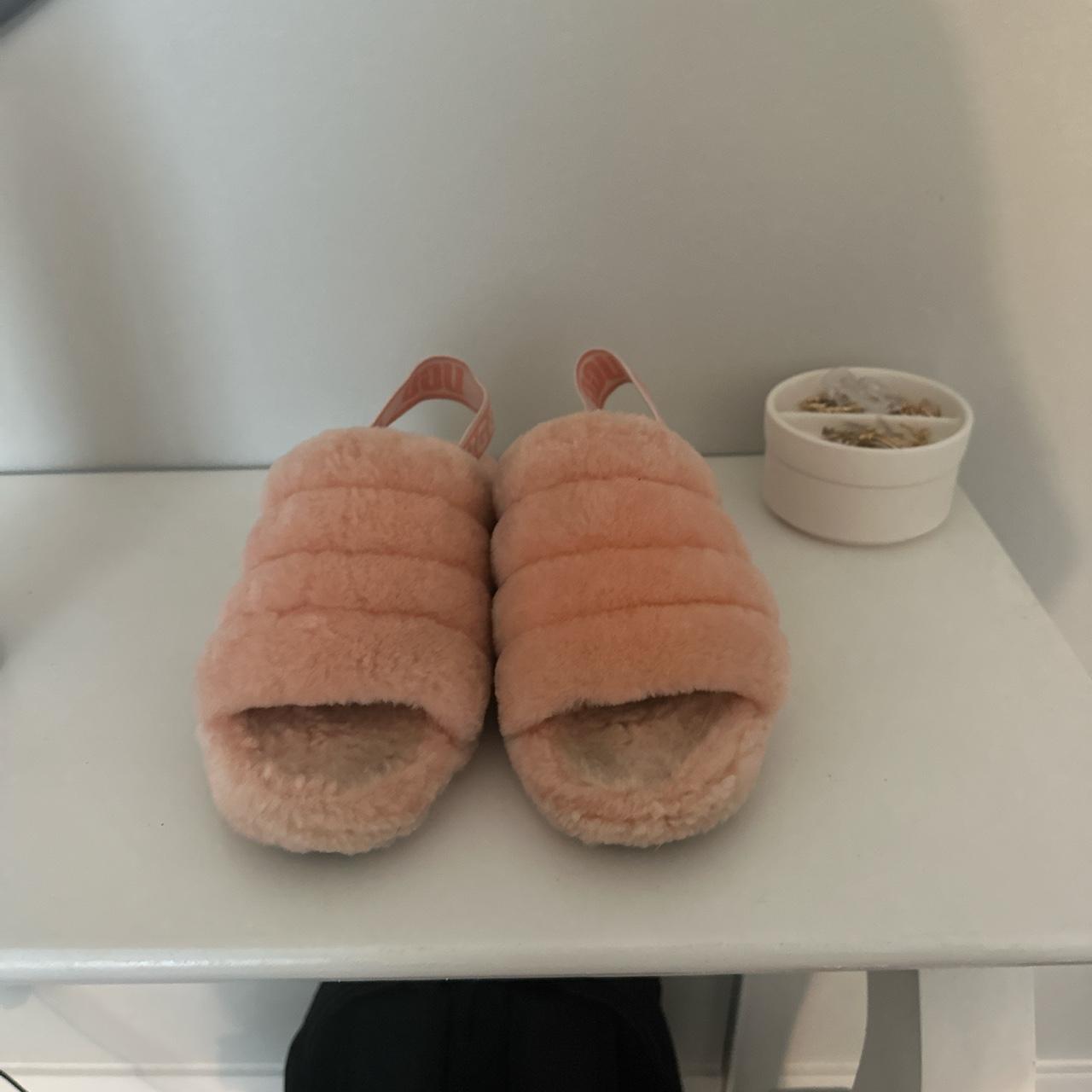 ugh yeah slides - Depop