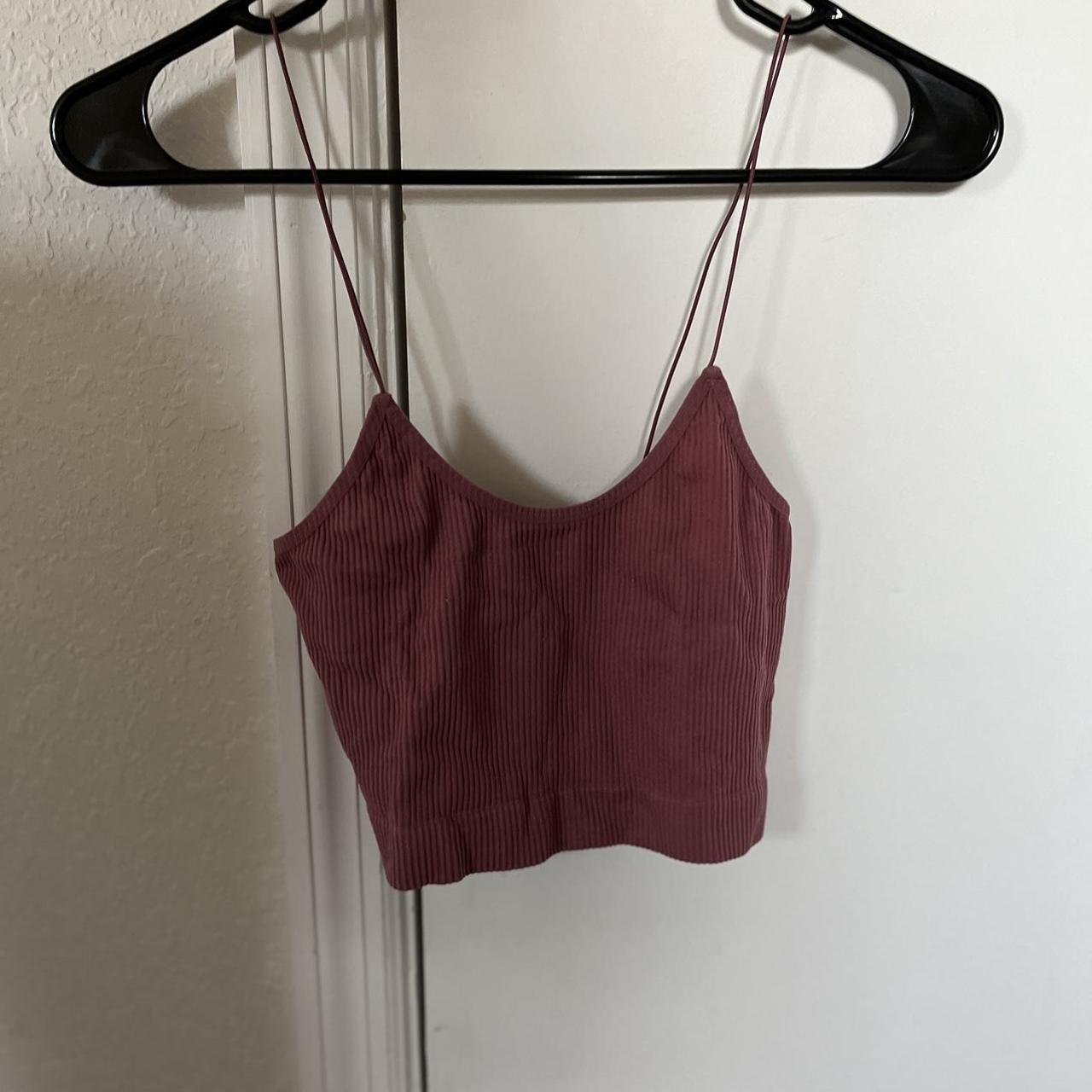 Crop top thin straps Very stretchy material - Depop