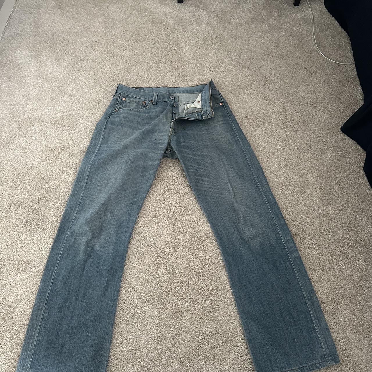 Levis jeans Light blue wash Size W31/L34 - Depop
