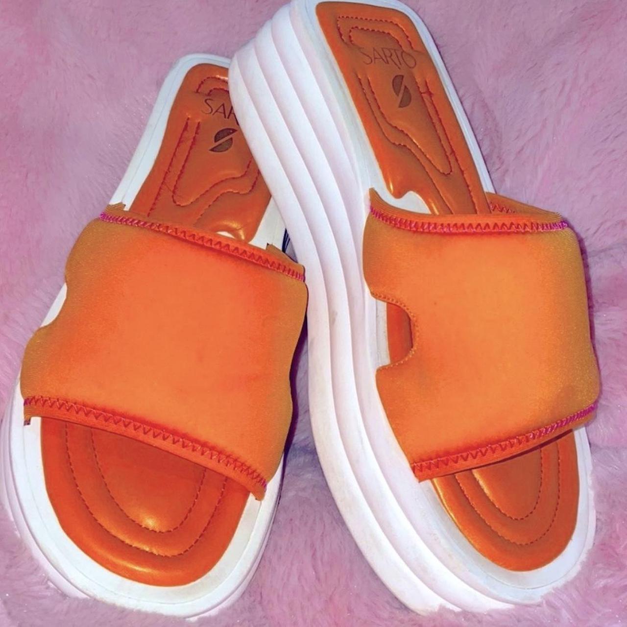 Bright orange y2k 2000s platform puffer slides size... - Depop