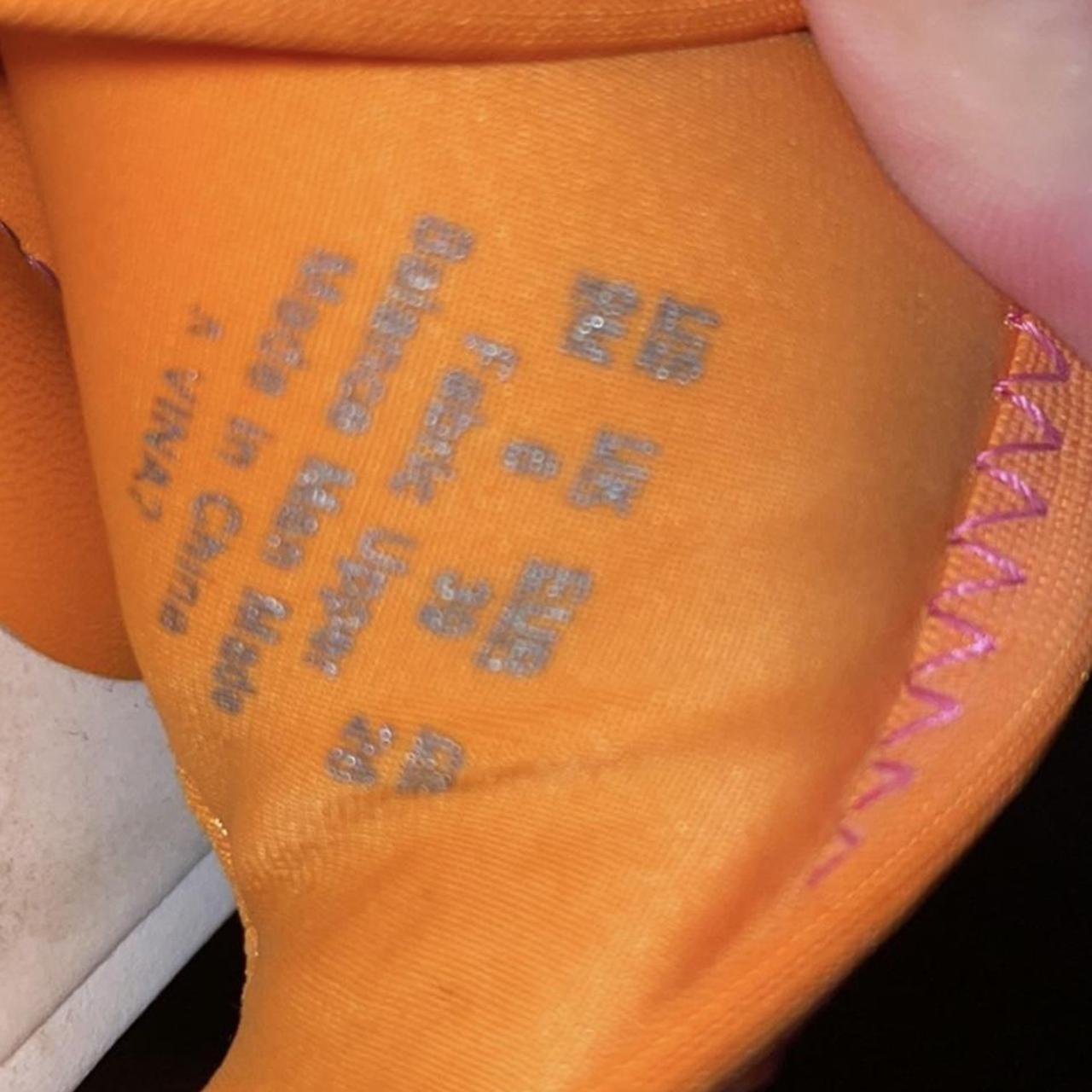 Bright orange y2k 2000s platform puffer slides size... - Depop