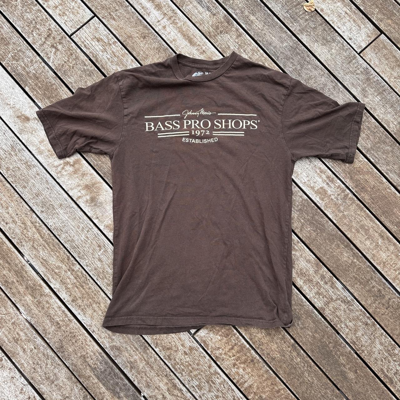Bass pro shops Brown medium tee Good condition - Depop