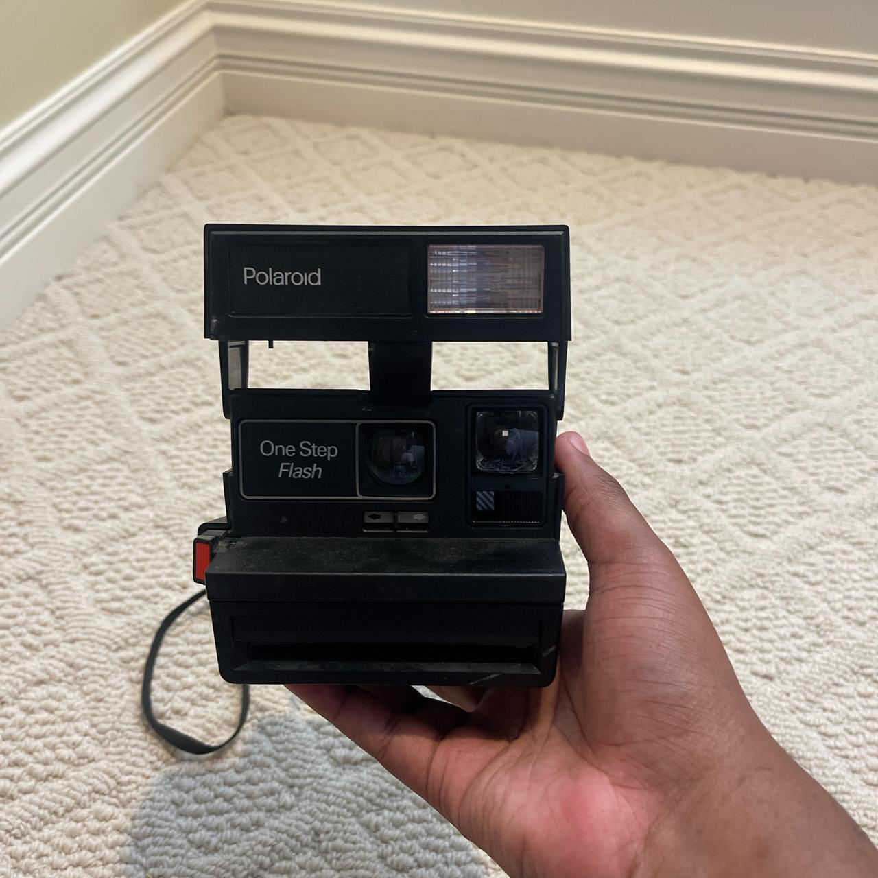 vintage polaroid camera, uses type 600 film, in... - Depop