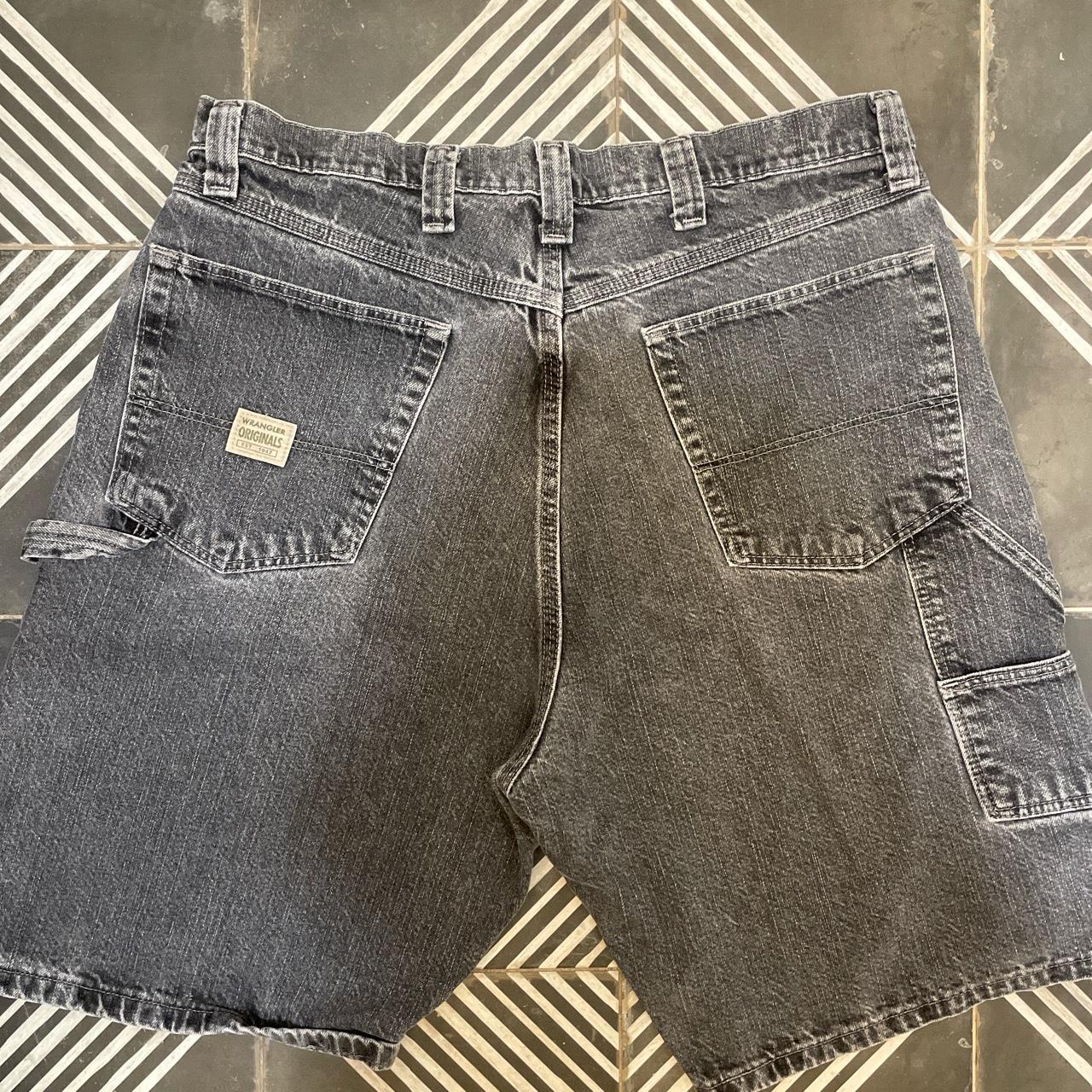 Wrangler jorts. Cool carpenter pockets. Super duper... - Depop