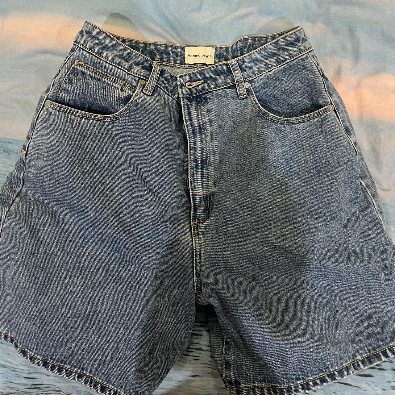 A brand Jorts Size au 13 or large I’m a size small... - Depop