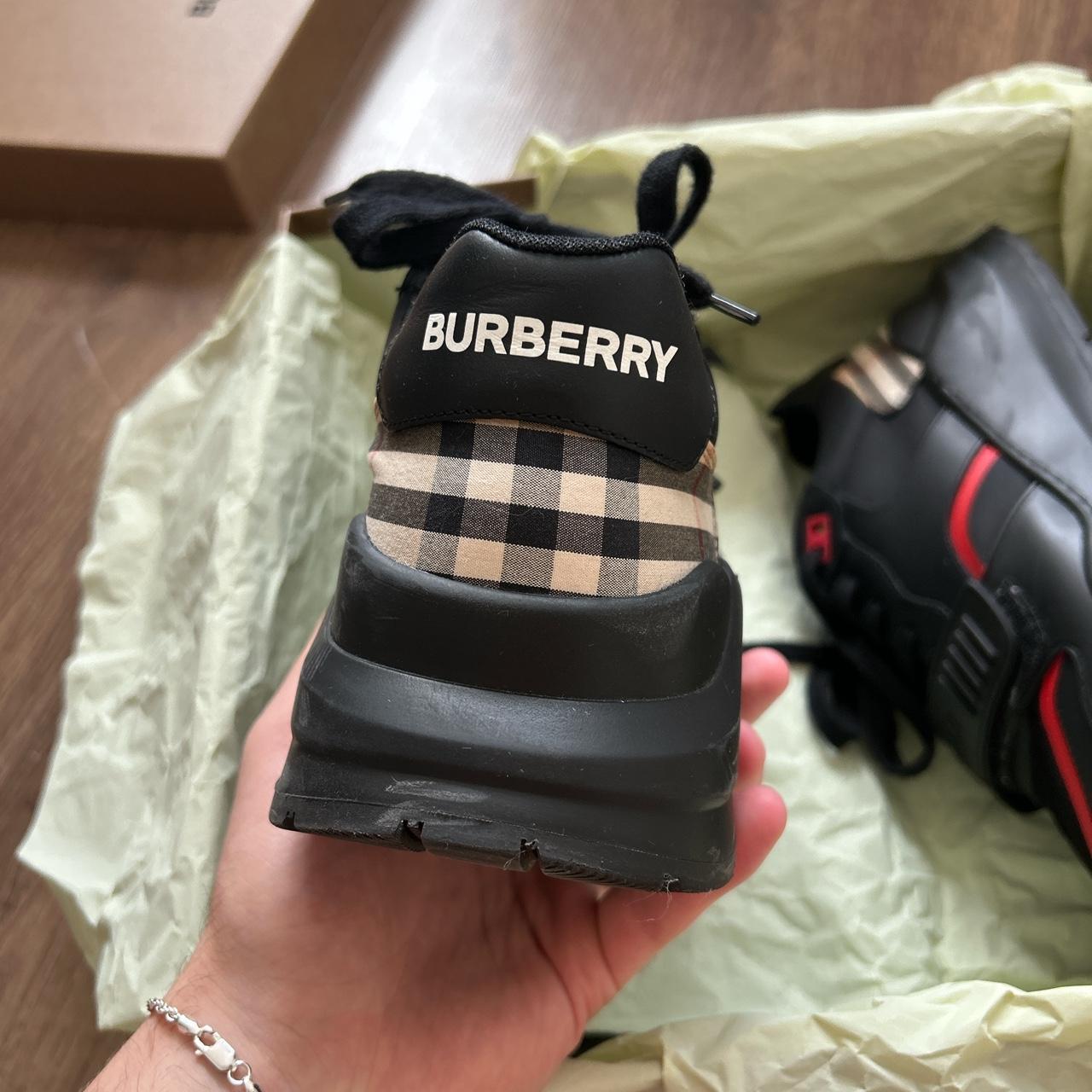 Burberry Mens Ramsey Checked-Heeled trainers Size... - Depop