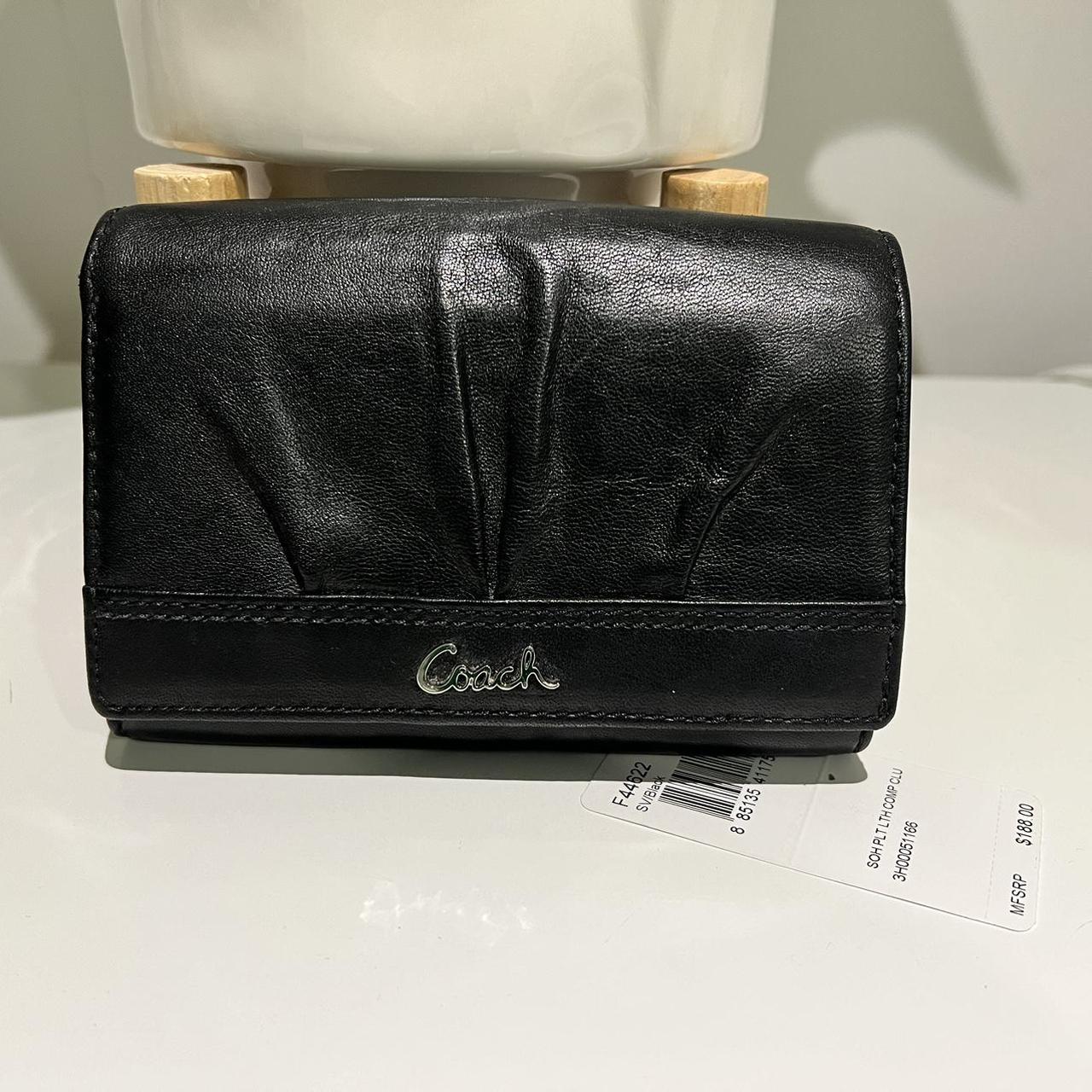 Coach wallet circa early 2010s/late 2000s A... - Depop