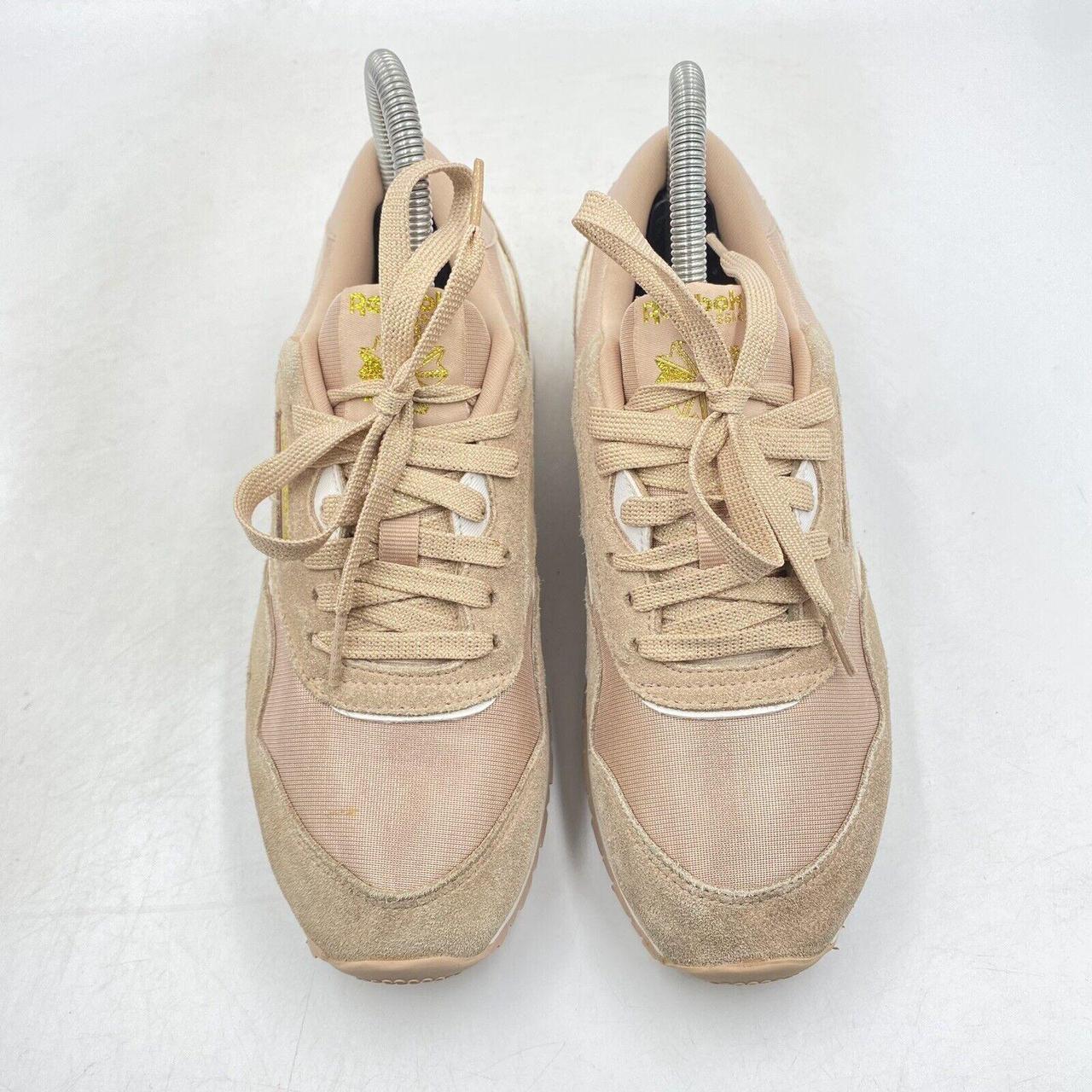 REEBOK CLASSIC BEIGE TRAINERS SIZE UK 4 SUEDE TAN... - Depop