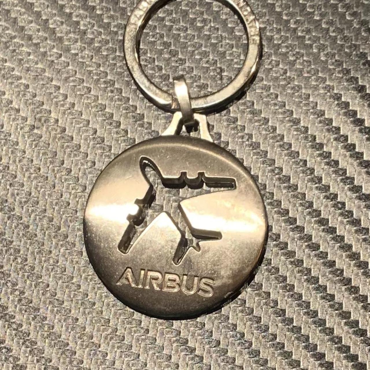 Airbus A380 keyring - Depop