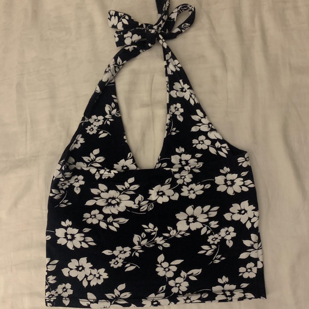 super cute floral navy halter top💙 open to offers!!... - Depop