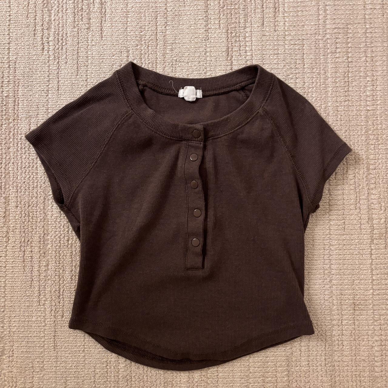 Garage brown baby tee XS - Depop