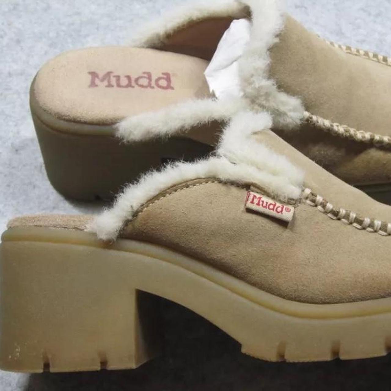 Vintage 90s Mudd Beige Suede Puffer Faux Fur Clogs -... | Depop